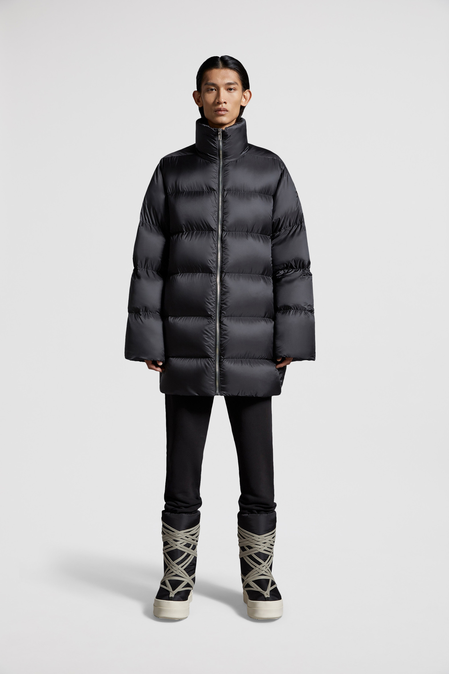 Black Cyclopic Long Down Jacket - for Special Projects | Moncler HR