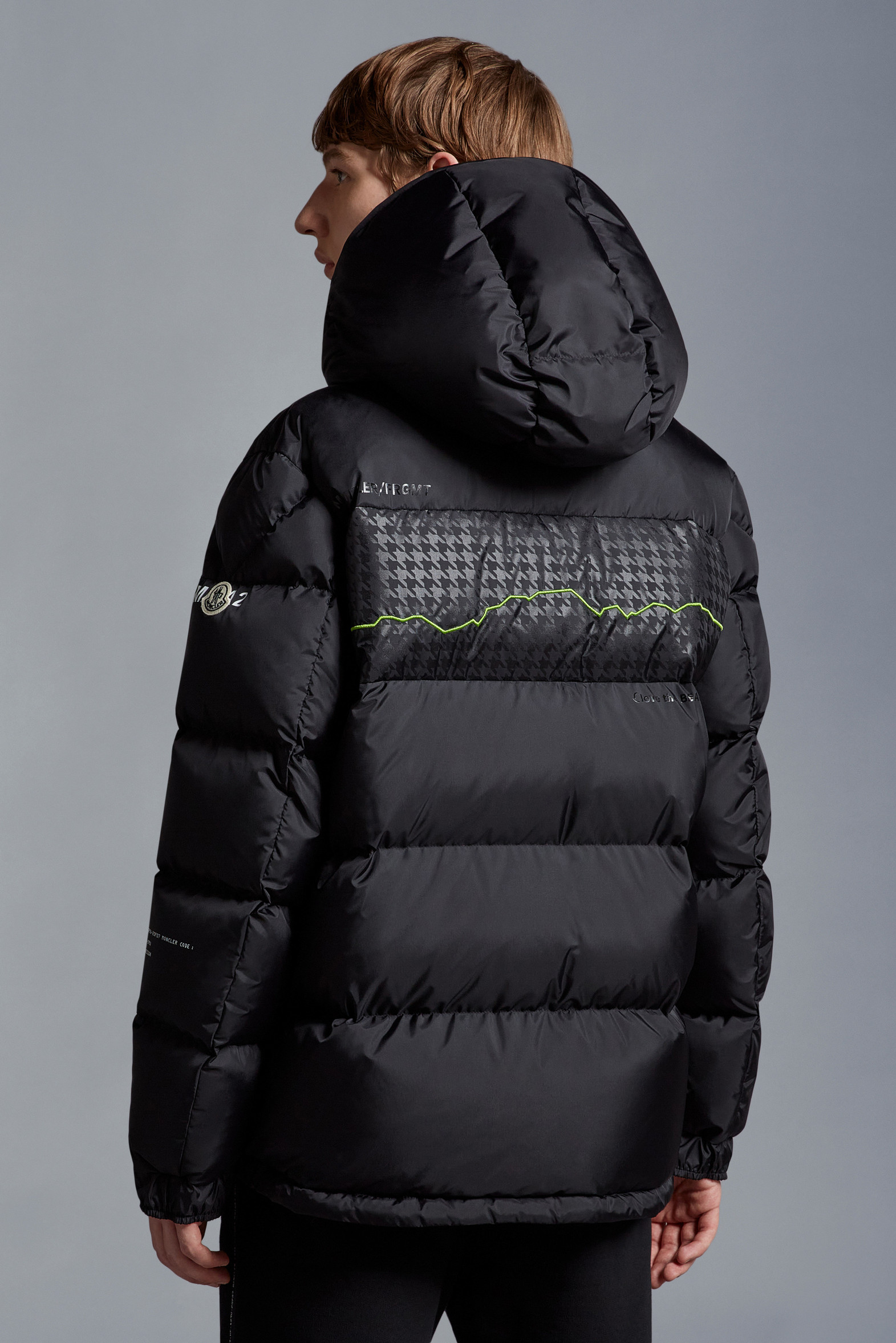 Black Acanthus Short Down Jacket - Moncler x Frgmnt for Genius | Moncler BE