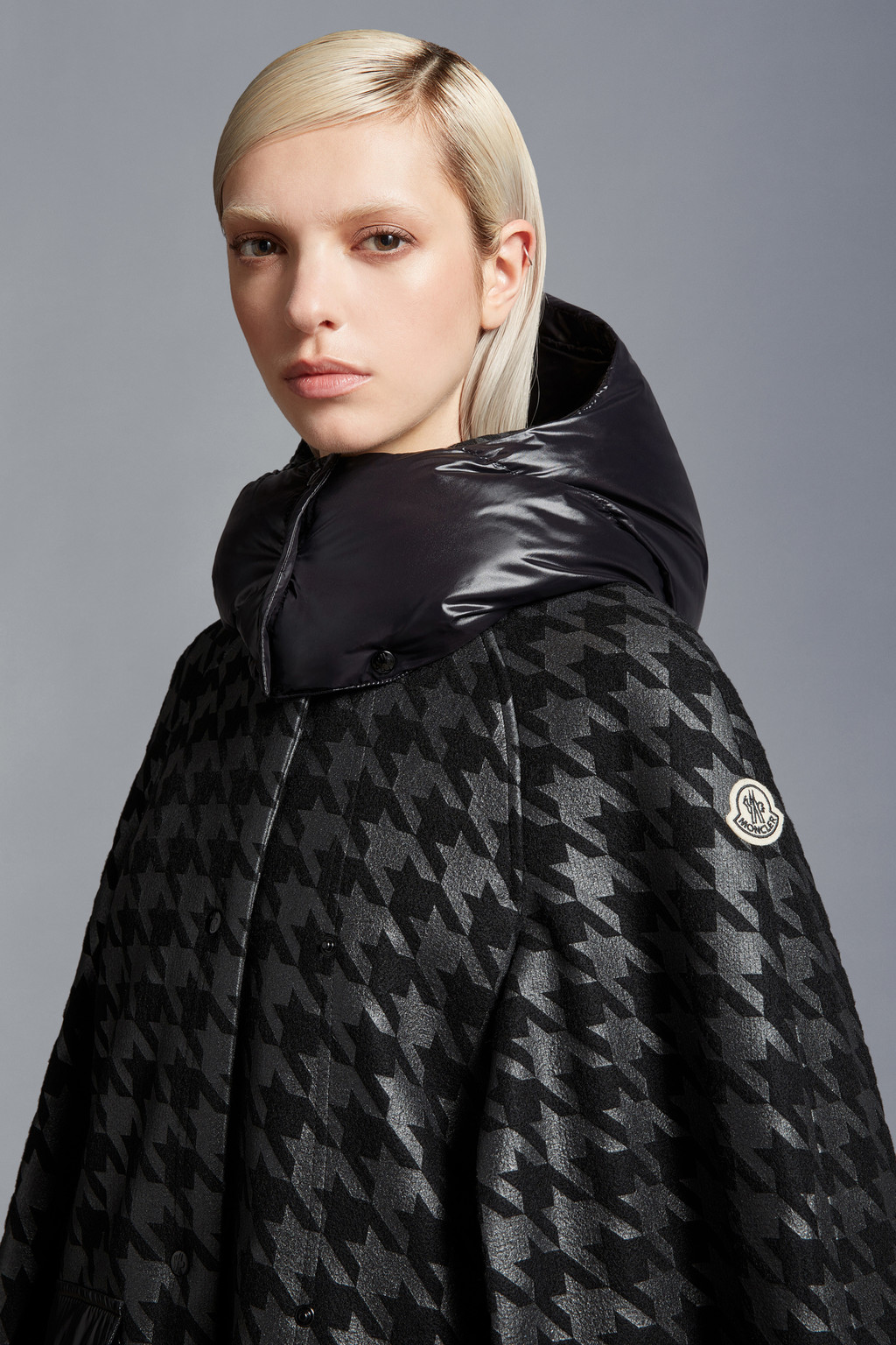 Black & Gray Coriander Down Cape - Moncler x Frgmnt for Genius | Moncler CH
