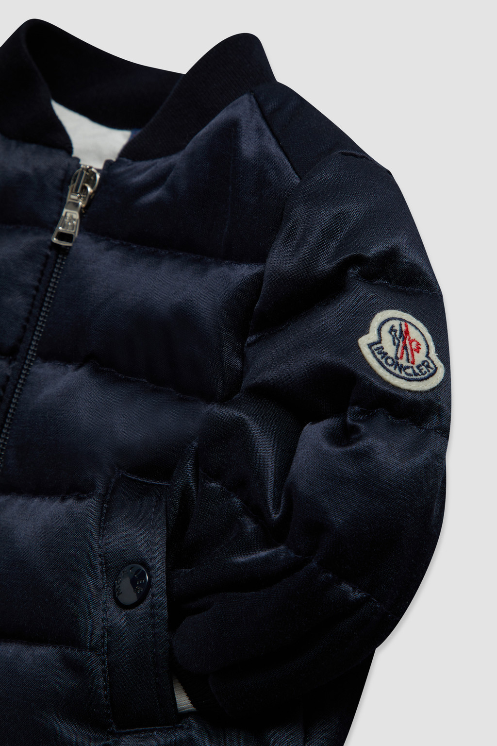Clothing for Baby Boys - Down Jackets & Accessories | Moncler US