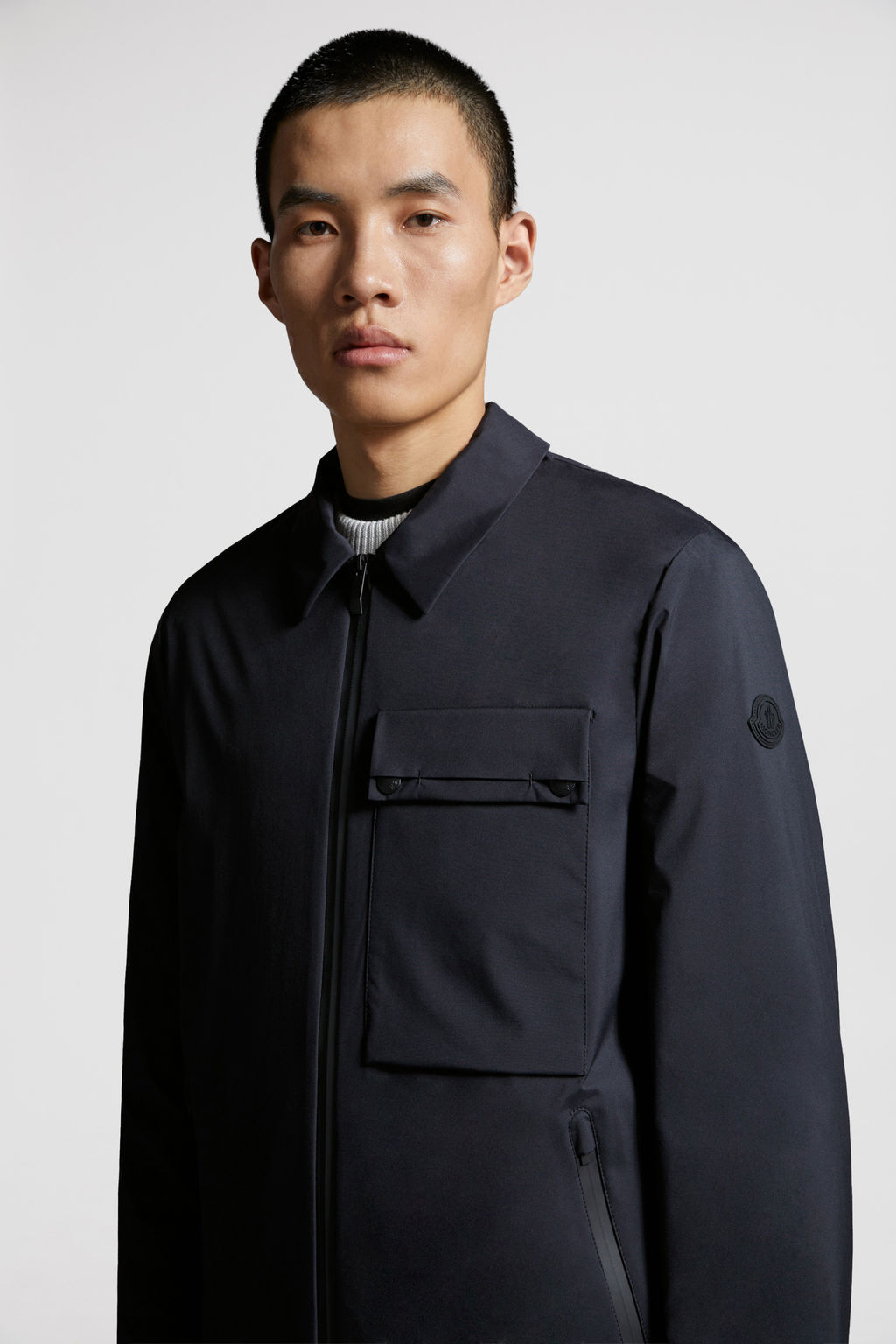 Black Tortisse Down Shirt Jacket - Short Down Jackets for Men | Moncler HR
