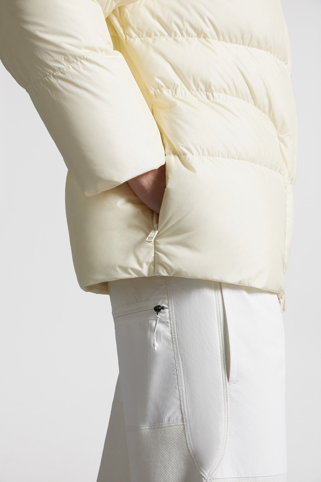 White Chaofeng Short Down Jacket - Short Down Jackets for Men | Moncler IE