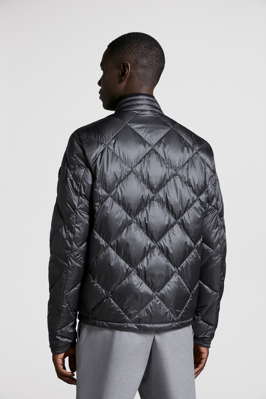 Dark Gray Asta Short Down Jacket - Short Down Jackets for Men | Moncler DE