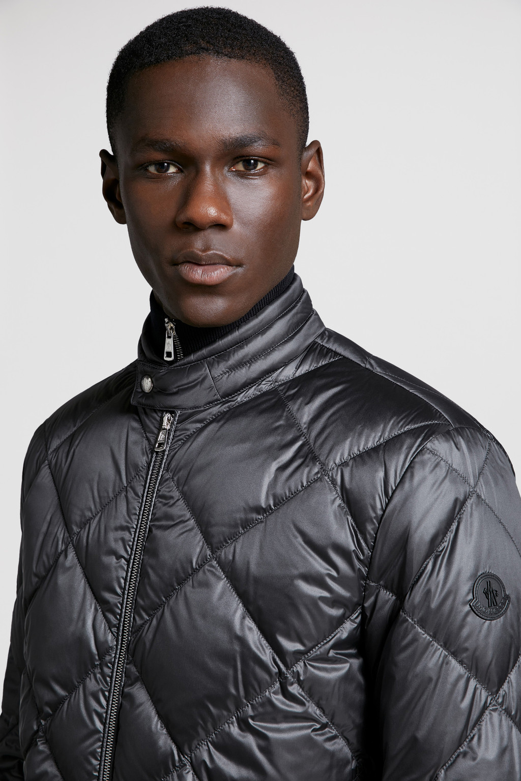 Dark Gray Asta Short Down Jacket - Short Down Jackets for Men | Moncler DE