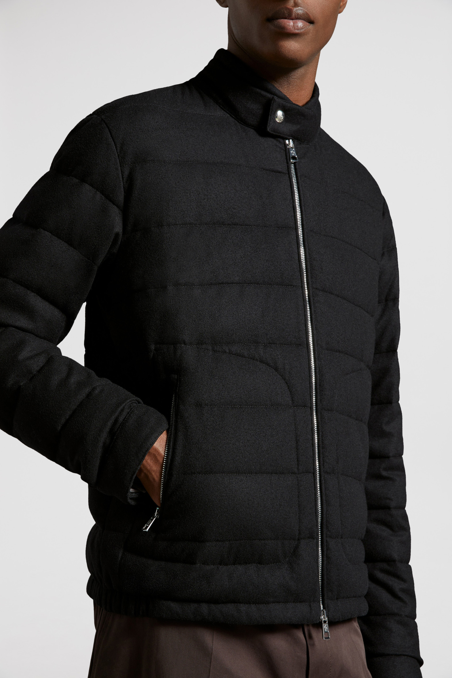 Black Acorus Short Down Jacket - Short Down Jackets for Men | Moncler GB