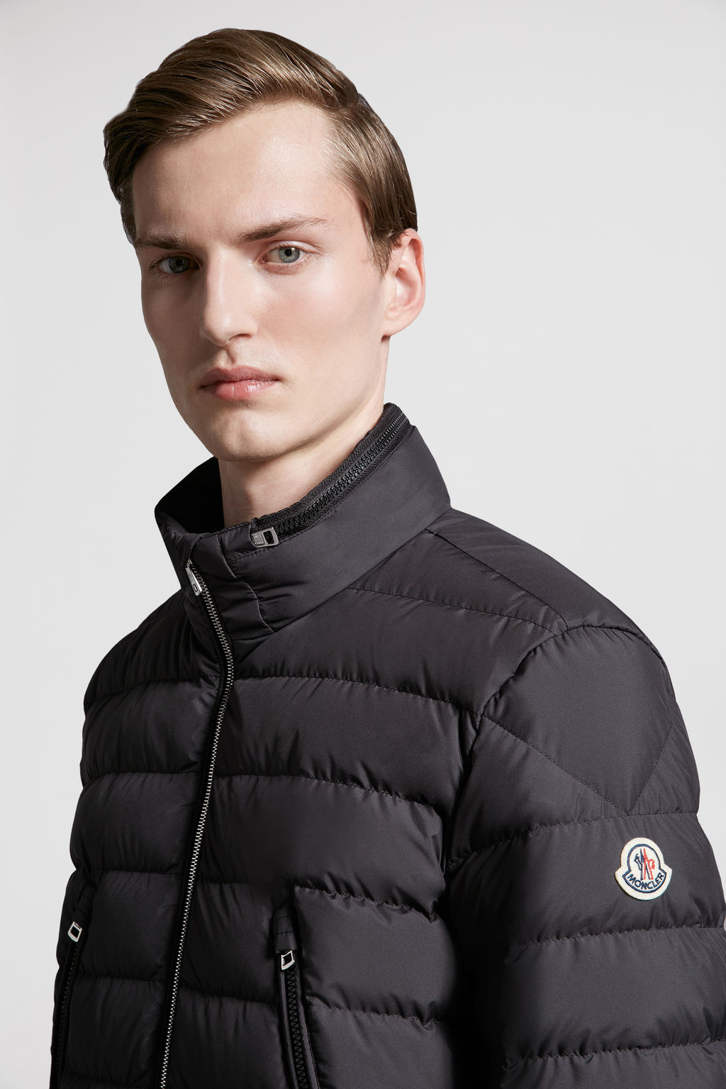 Black Alfit Short Down Jacket - Short Down Jackets for Men | Moncler IT