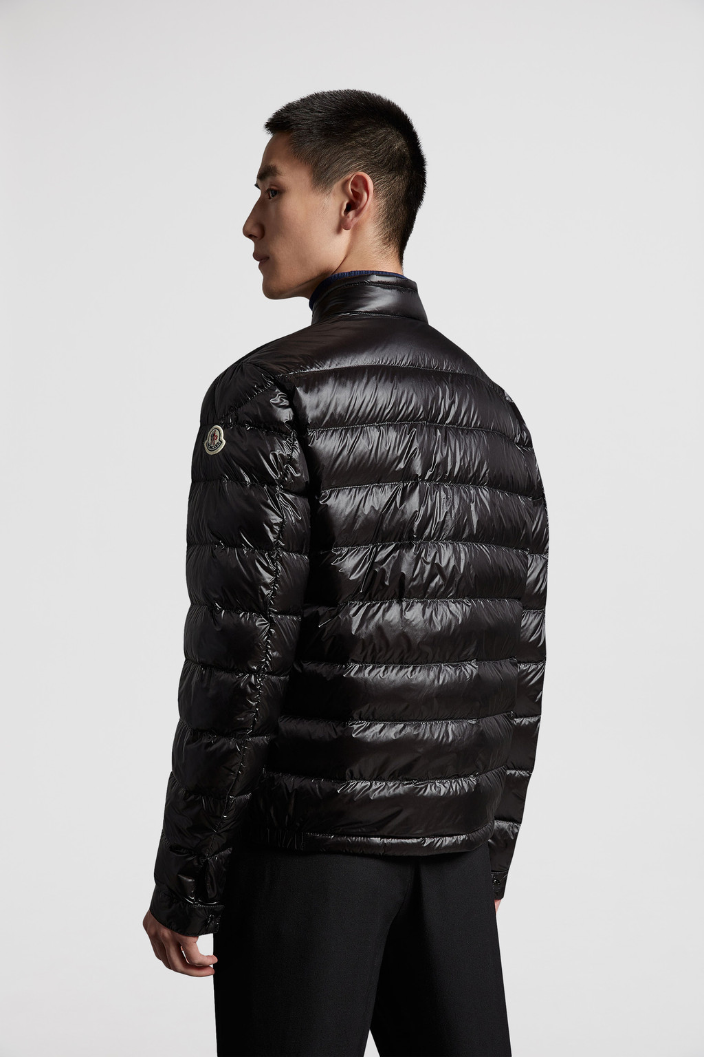 Black Acorus Short Down Jacket - Short Down Jackets for Men | Moncler ES