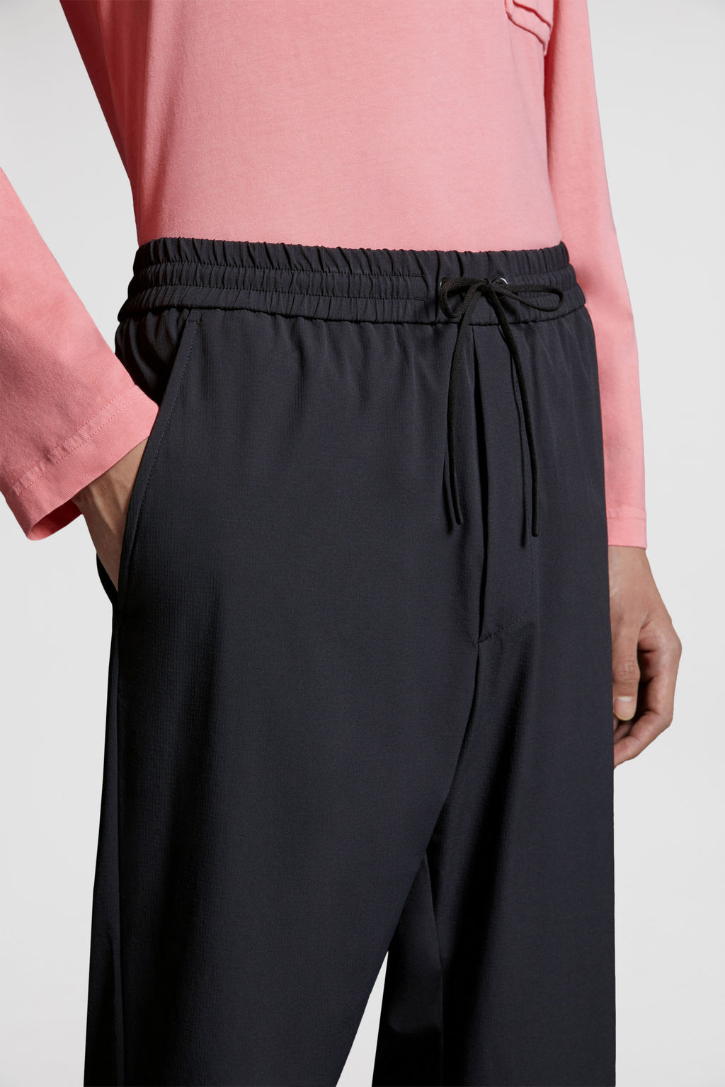 Black Ripstop Jogging Pants - Pants & Shorts for Men | Moncler US