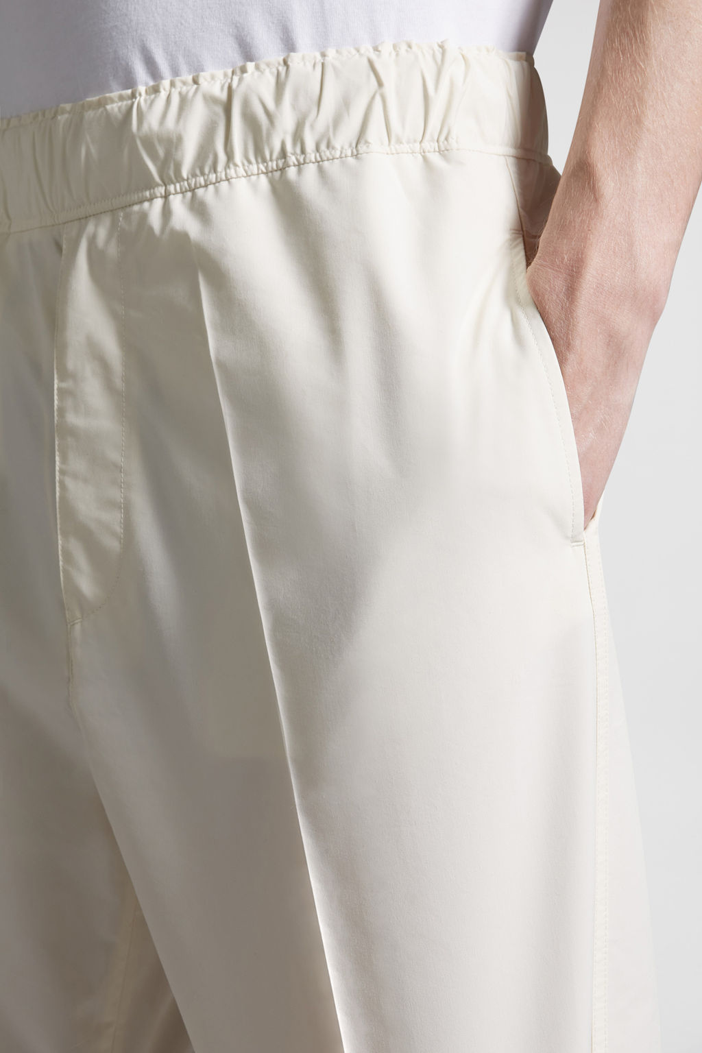 Off White Poplin Pants - Pants & Shorts for Men | Moncler US