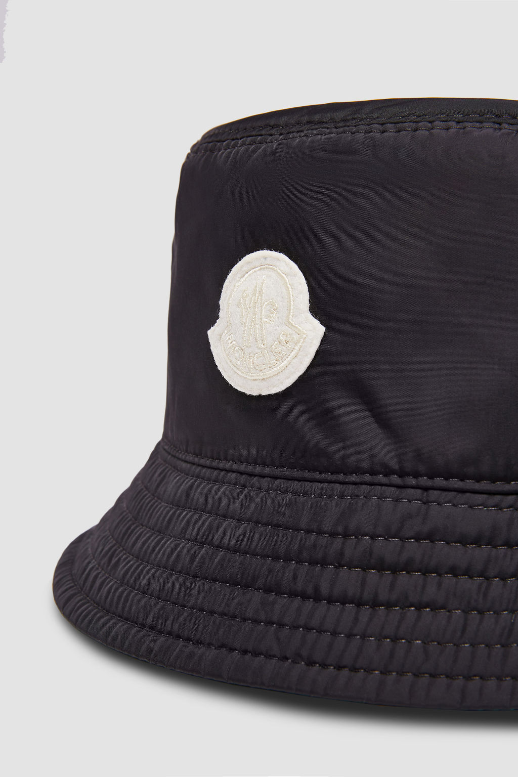 Black Reversible Bucket Hat - Hats & Beanies for Men | Moncler US