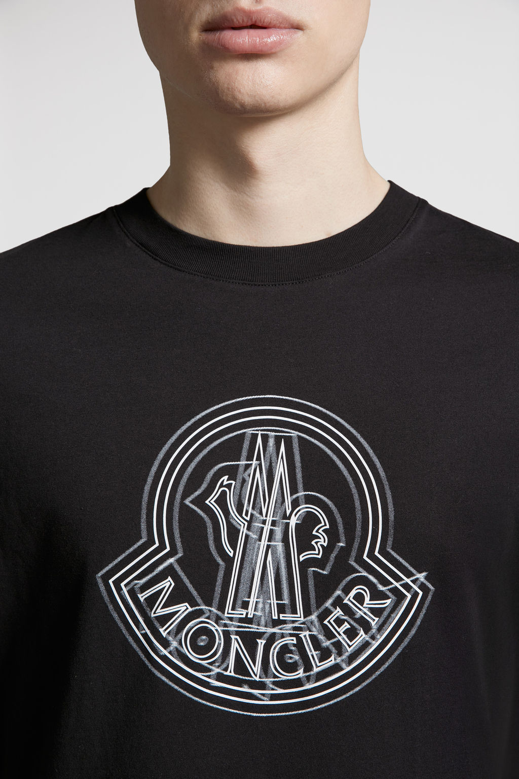 Black Logo Motif T-Shirt - Polos & T-shirts for Men | Moncler DE