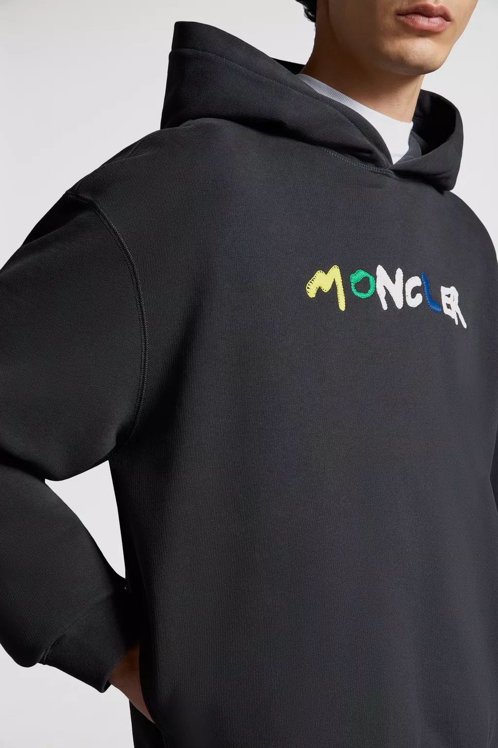 Sudadera Y Logotipo Bordado Negro Sudaderas De Hombre Moncler Us
