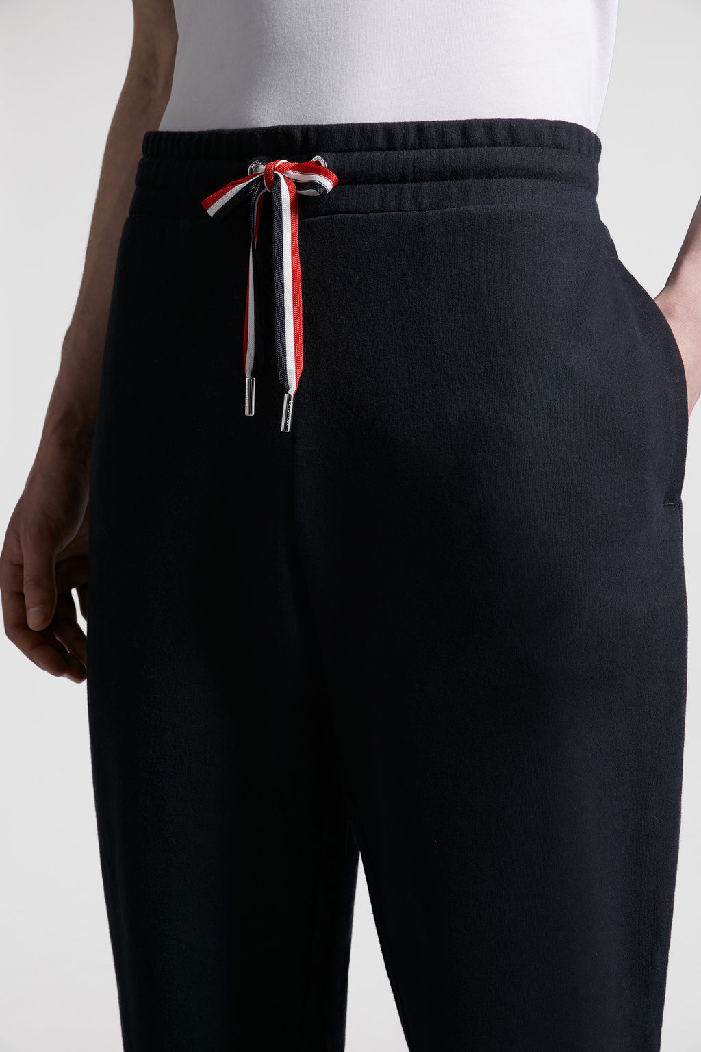 Sweatpants mit dreifarbigen Details Nachtblau - Hosen & Shorts für ...