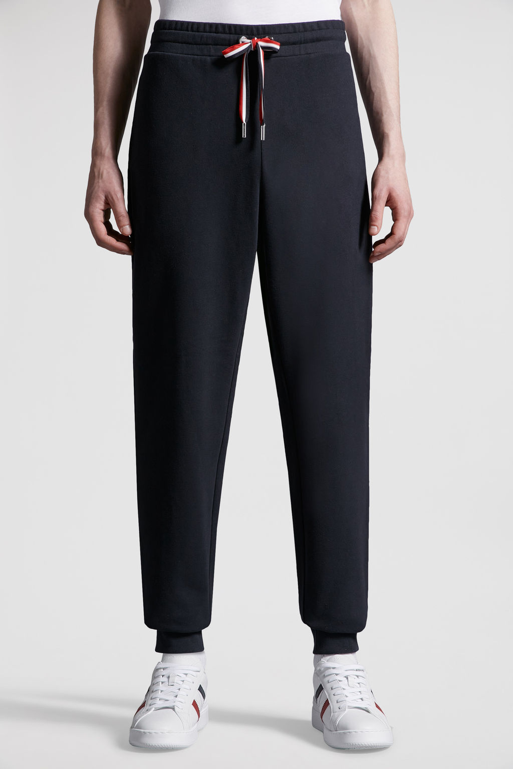 Sweatpants mit dreifarbigen Details Nachtblau - Hosen & Shorts für ...