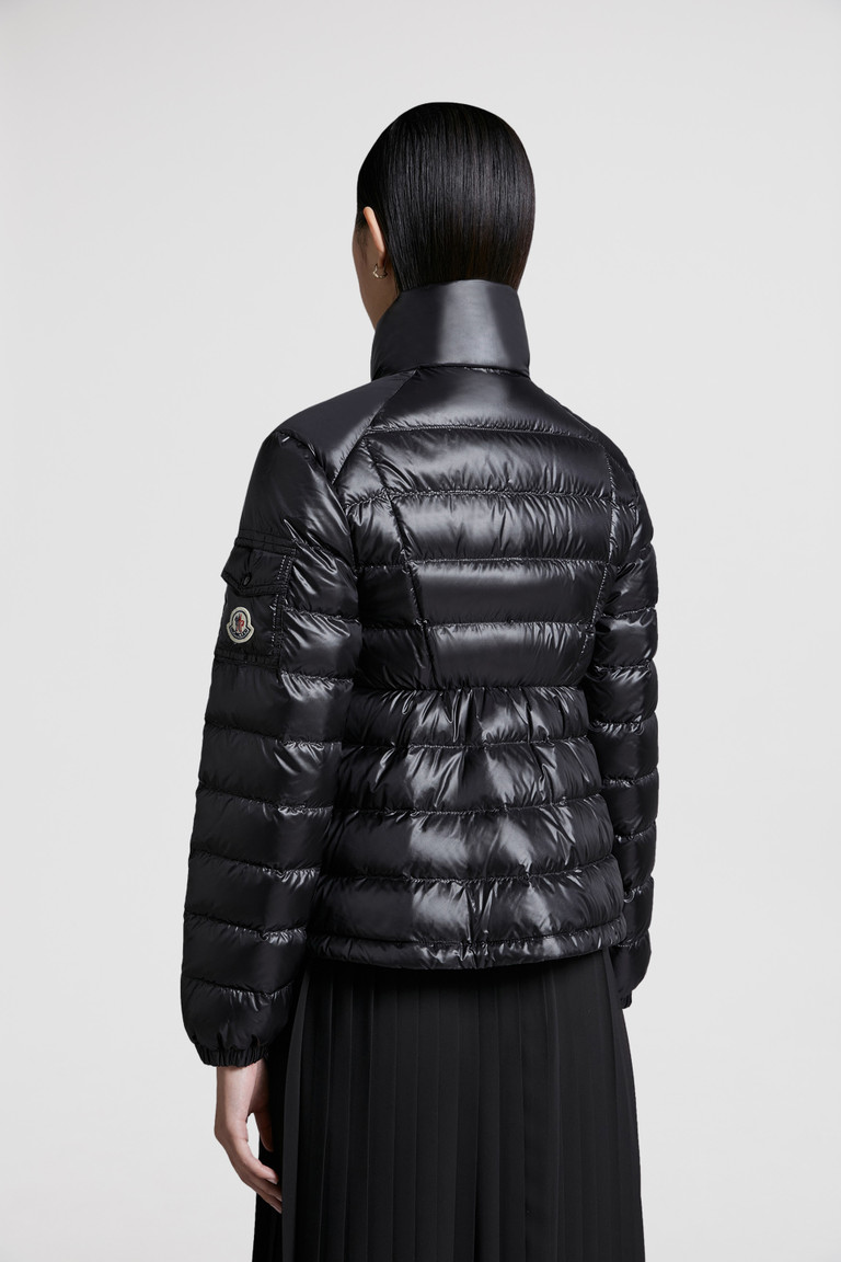 Black Aminia Short Down Jacket - Short Down Jackets for Women | Moncler LV