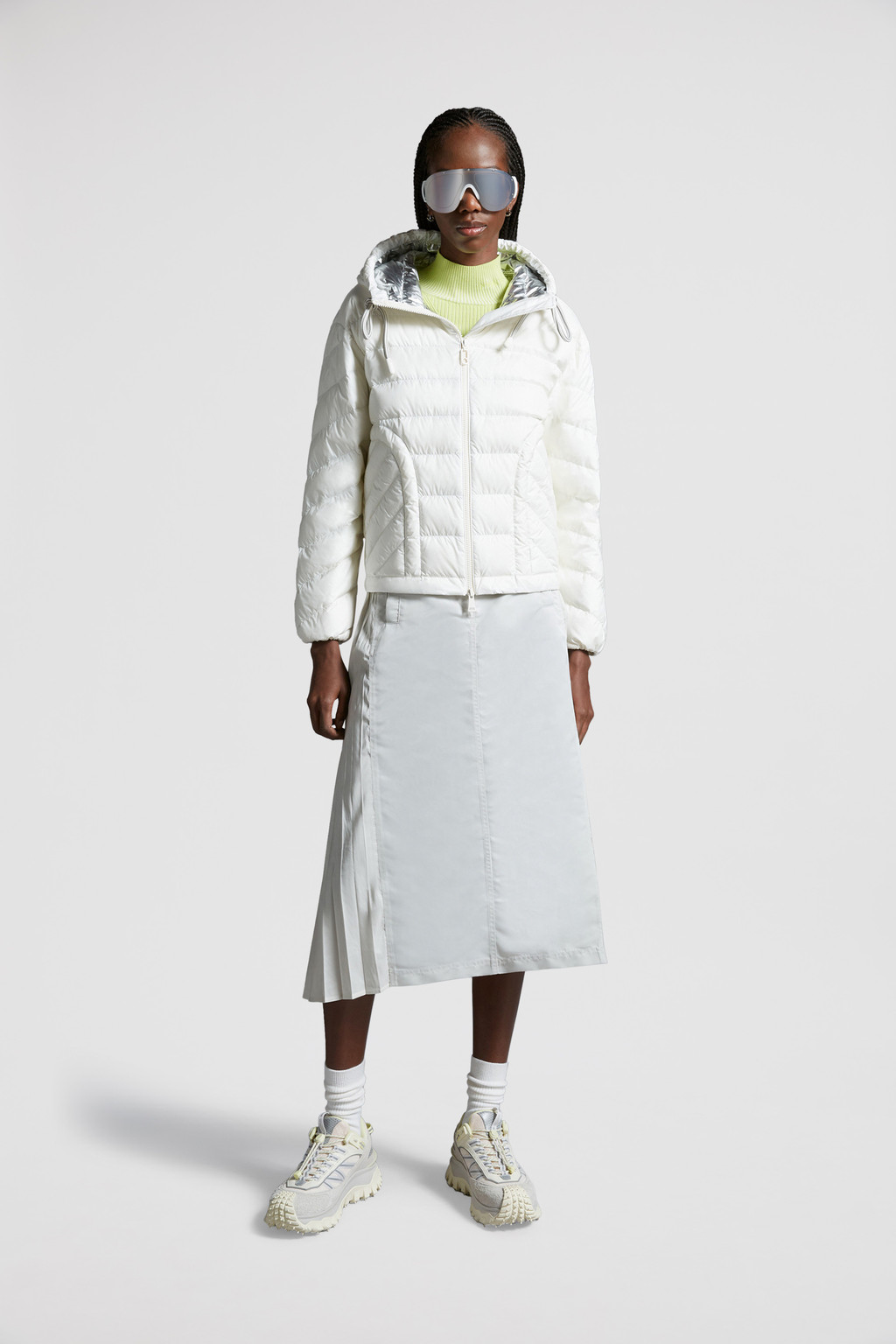 White Yazi Short Down Jacket - Short Down Jackets for Women | Moncler CH