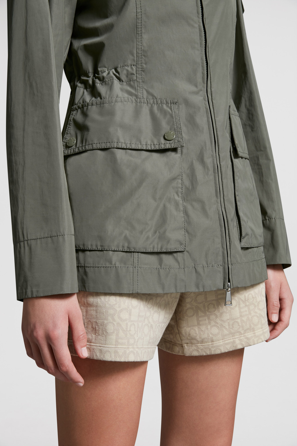 Leandro Parka Salbeigrün - Windjacken und Regenmäntel für Damen ...