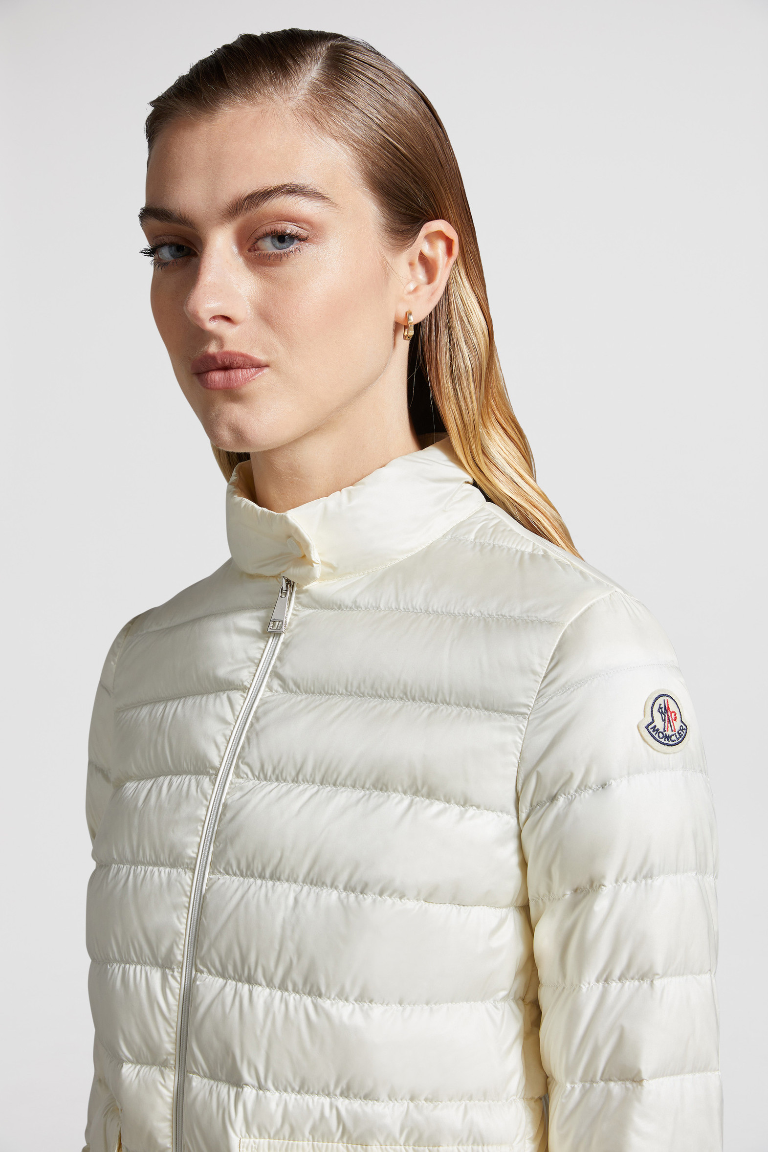 White Lans Short Down Jacket - Short Down Jackets for Women | Moncler LT