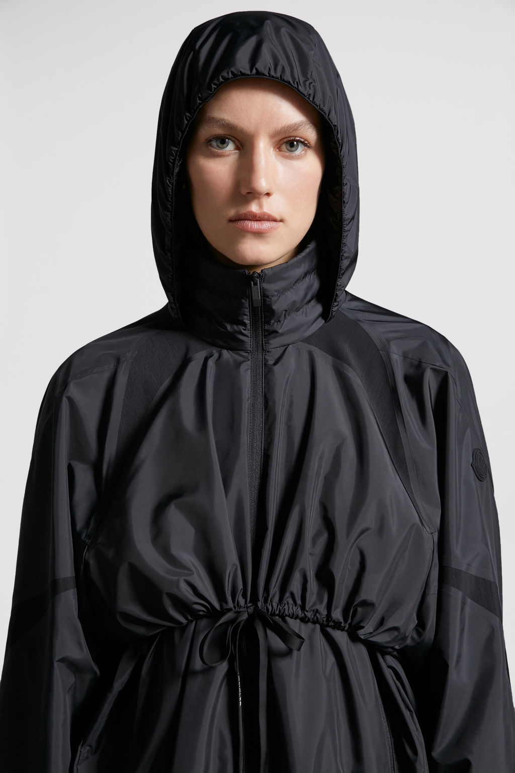 Black Licasto Rain Coat - Windbreakers & Raincoats for Women | Moncler US