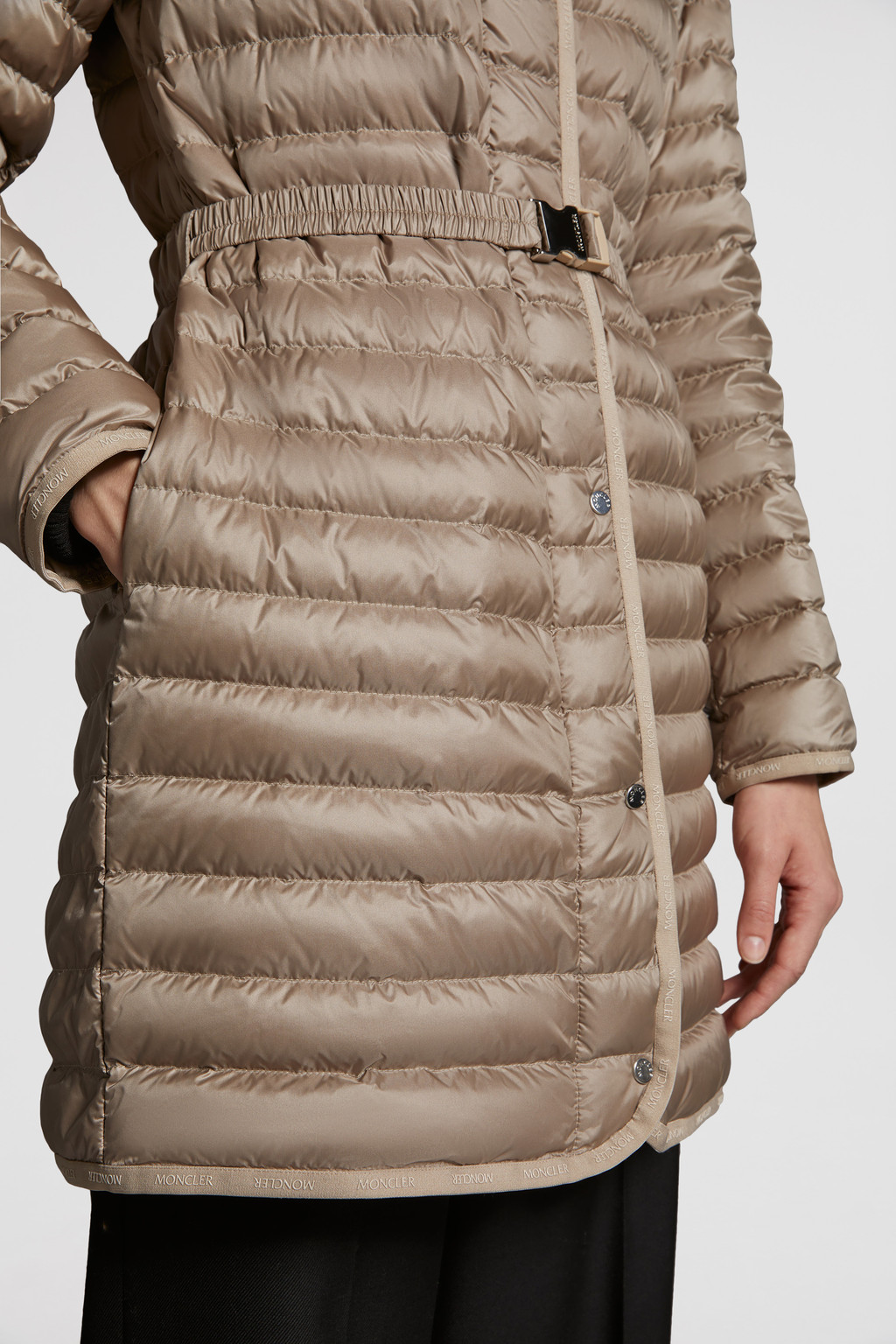 Beige Oredonne Long Down Jacket - Long Down Jackets for Women | Moncler DE