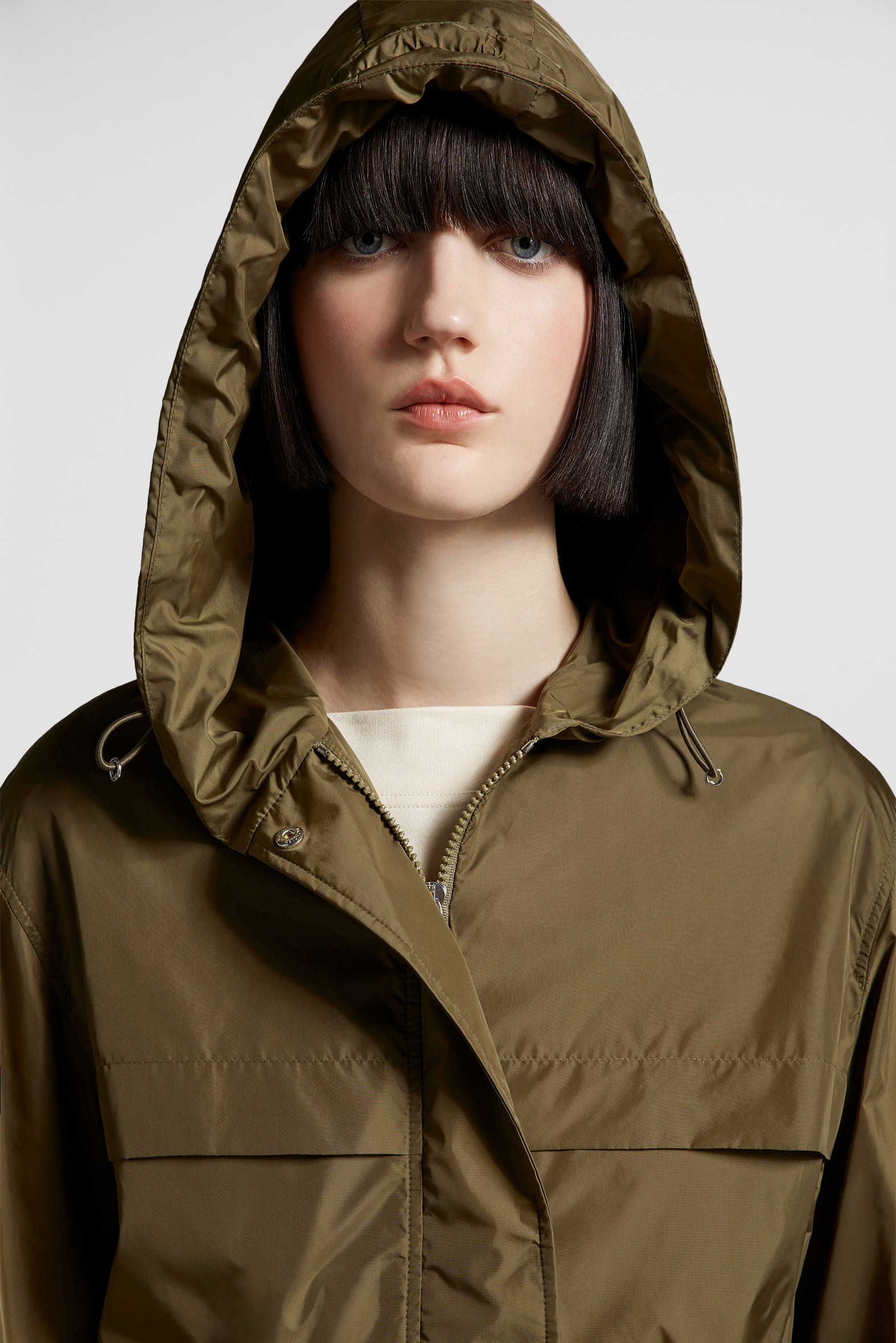 Green Hiengu Rain Coat - Windbreakers & Raincoats for Women | Moncler HR