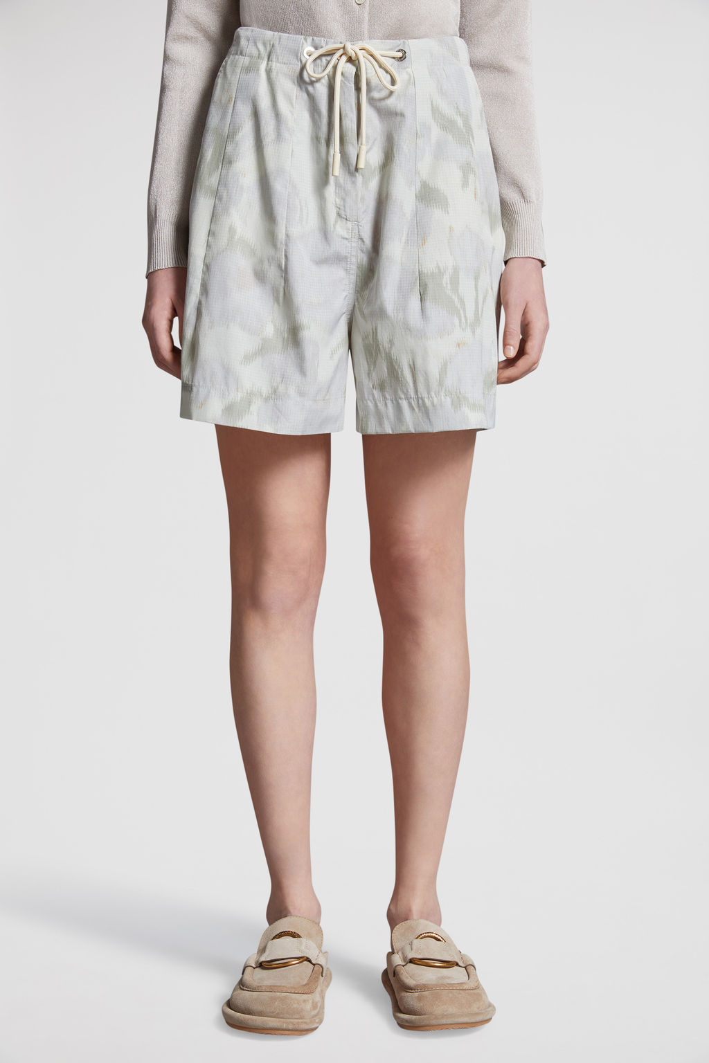Trousers & Shorts for Women - Ready-To-Wear | Moncler HK