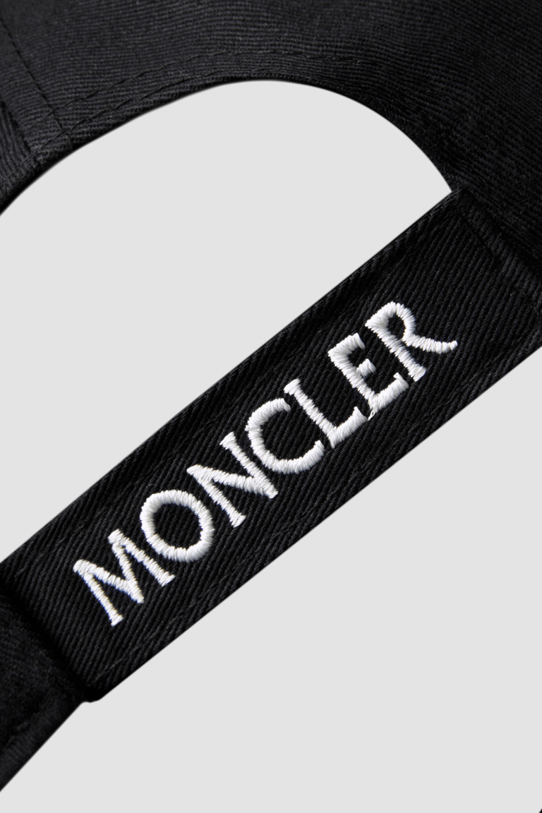 Bucket Hats, Beanies, Caps & Visors for Women | Moncler US