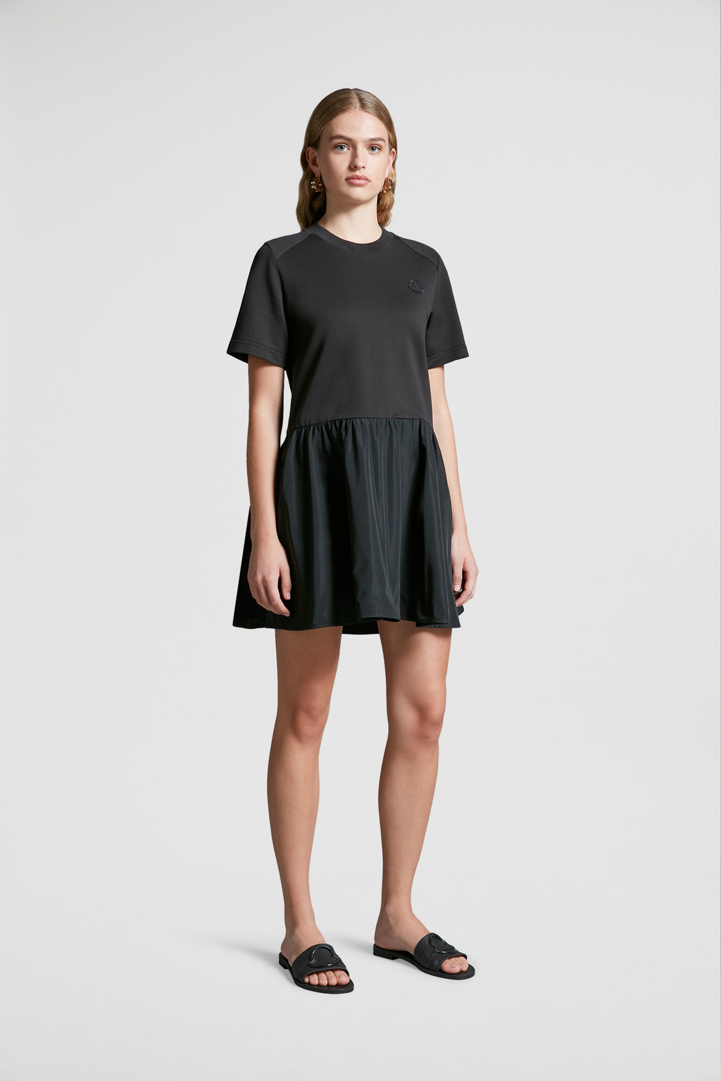 Dresses for Women - White, Black & Maxi Dresses | Moncler US