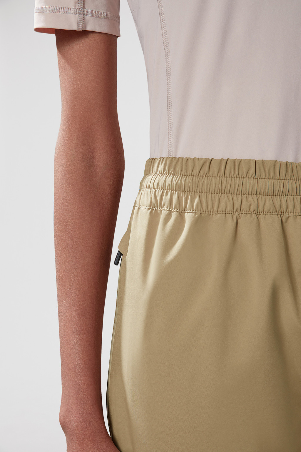 Beige Gore-Tex Trousers - Trousers & Shorts for Women | Moncler LU
