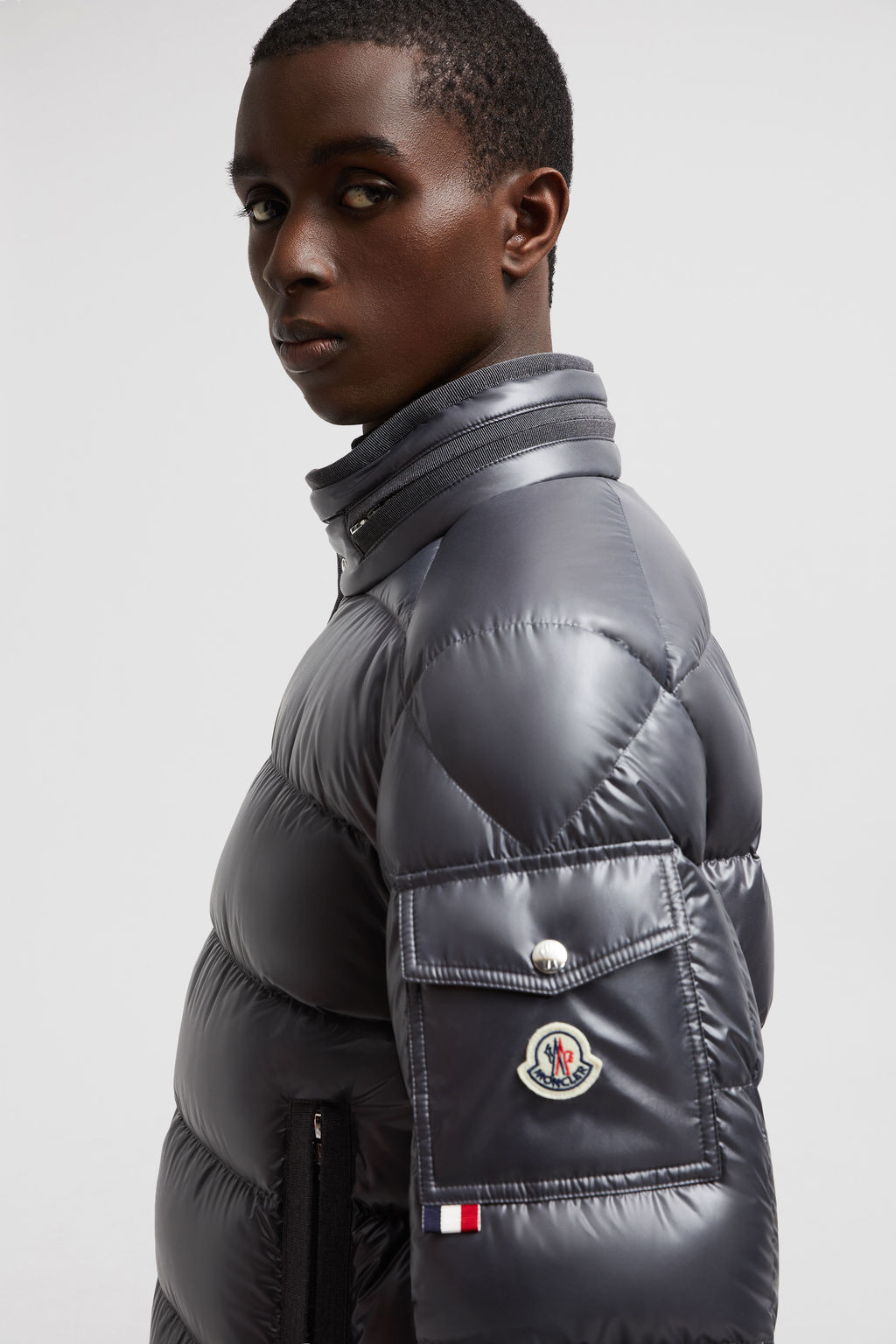 Dark Gray Gourette Short Down Jacket - Short Down Jackets for Men | Moncler DE