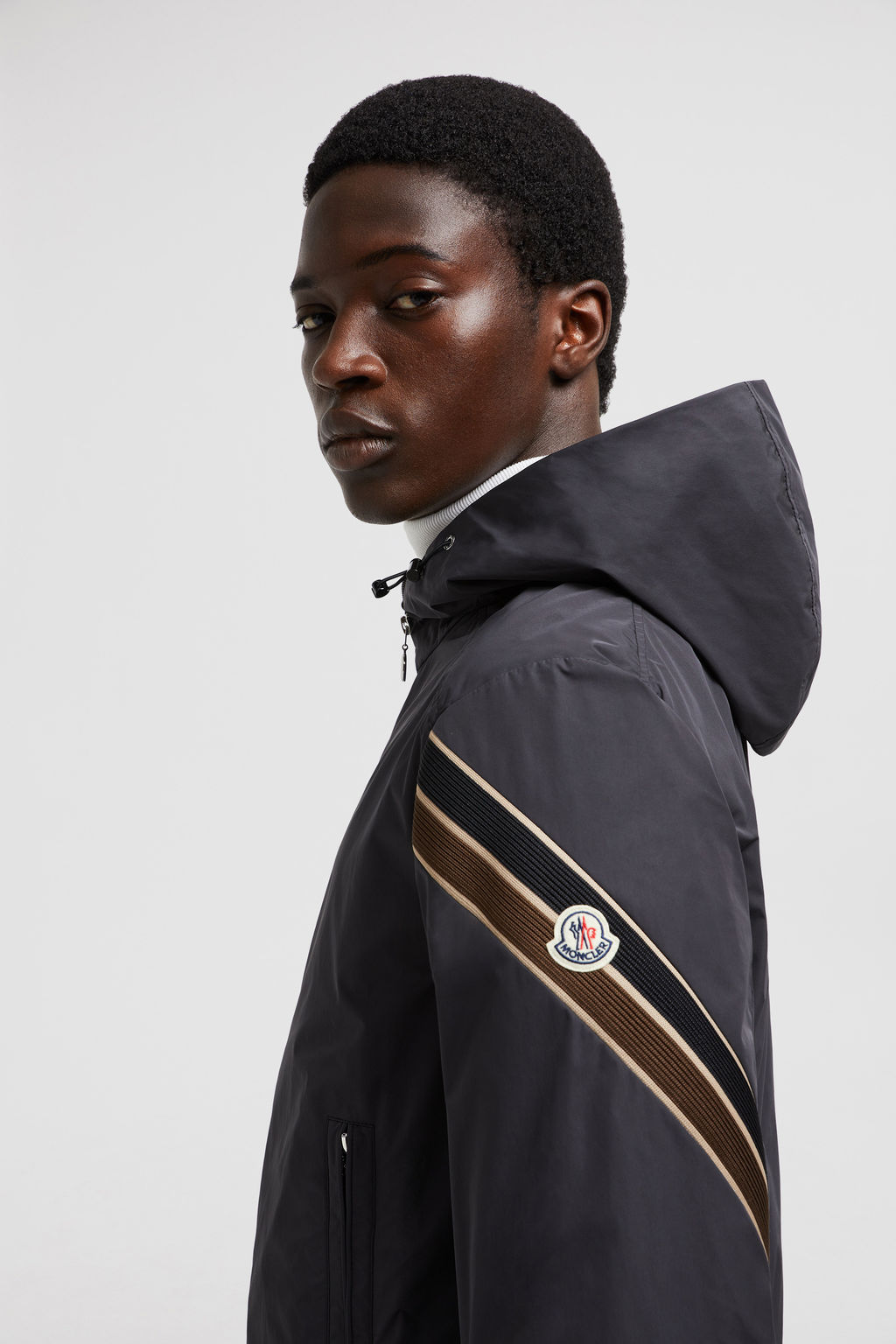 Black Claut Windbreaker - Windbreakers & Raincoats for Men | Moncler US