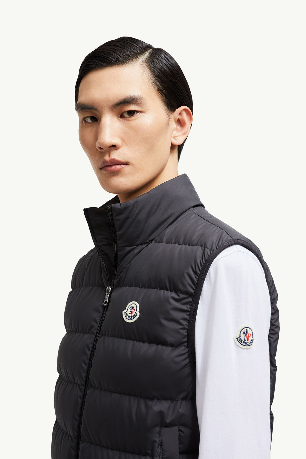 Chaleco plumífero Contrin Negro - Chalecos de Hombre | Moncler US