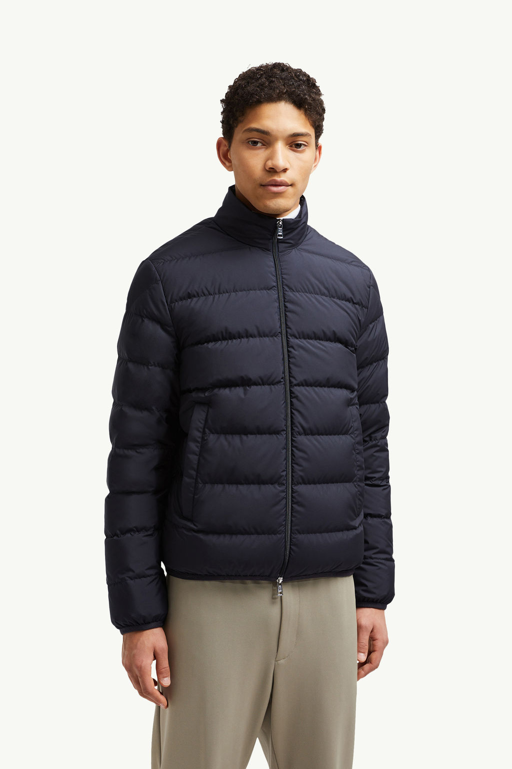 Plumíferos ligeros de Hombre - Ropa De Abrigo | Moncler ES