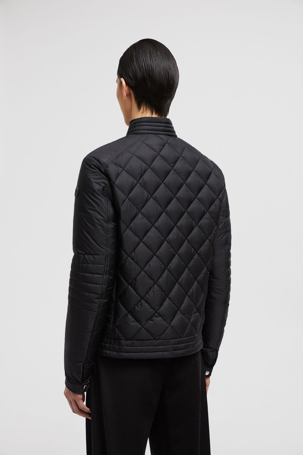 Black Vulpie Short Down Jacket - Short Down Jackets for Men | Moncler RO