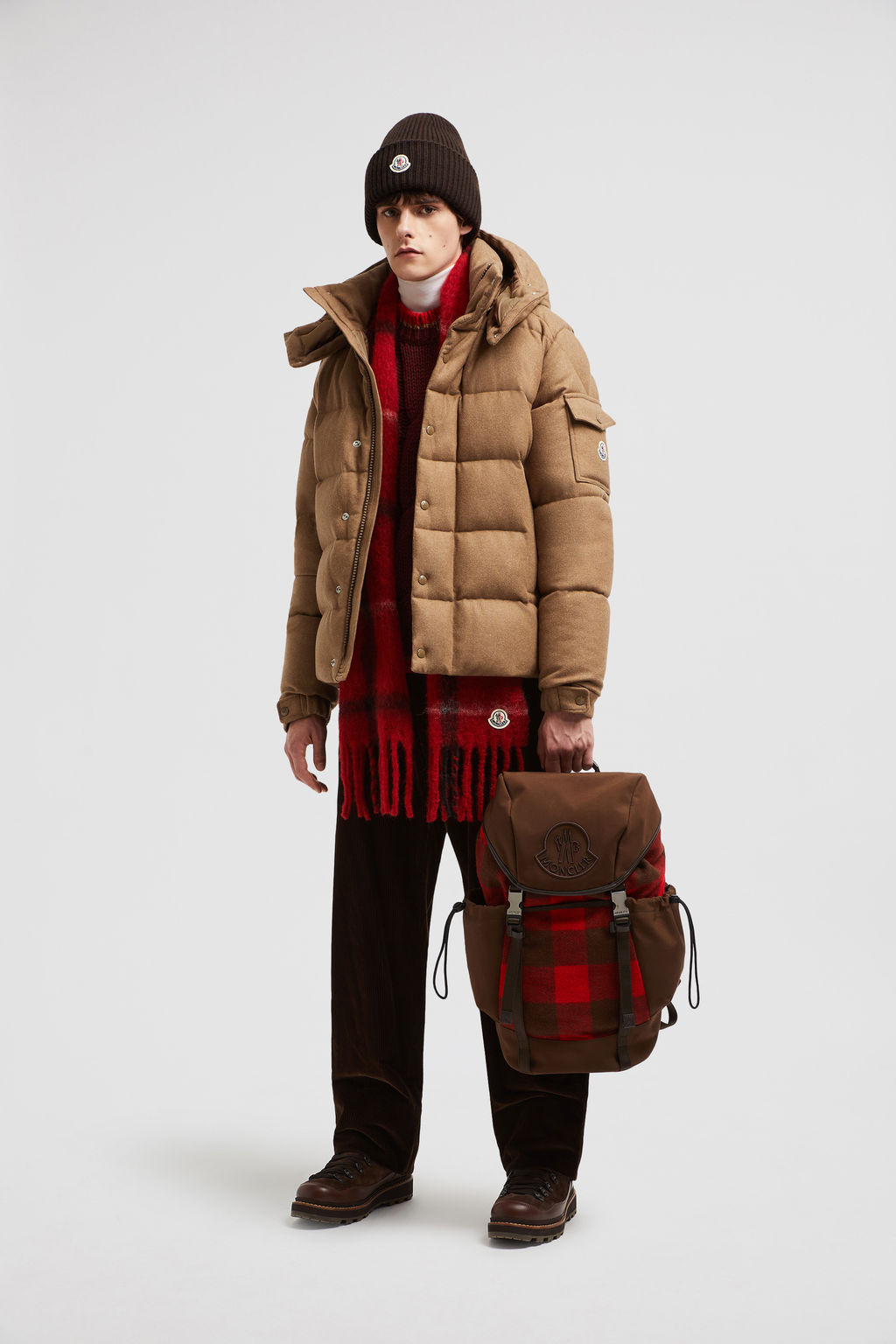 Moncler España Tienda Online — Plumíferos, chaquetas y ropa