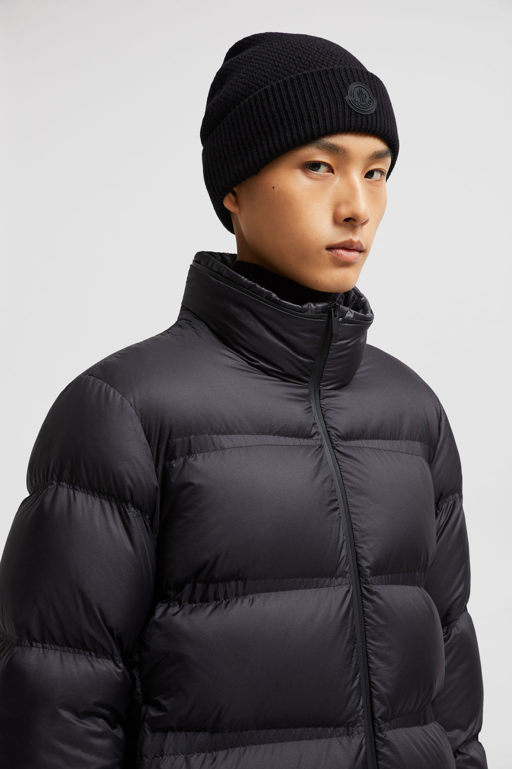 Короткий пуховик Masac Черный - Короткие пуховики цвет для мужчин | Moncler