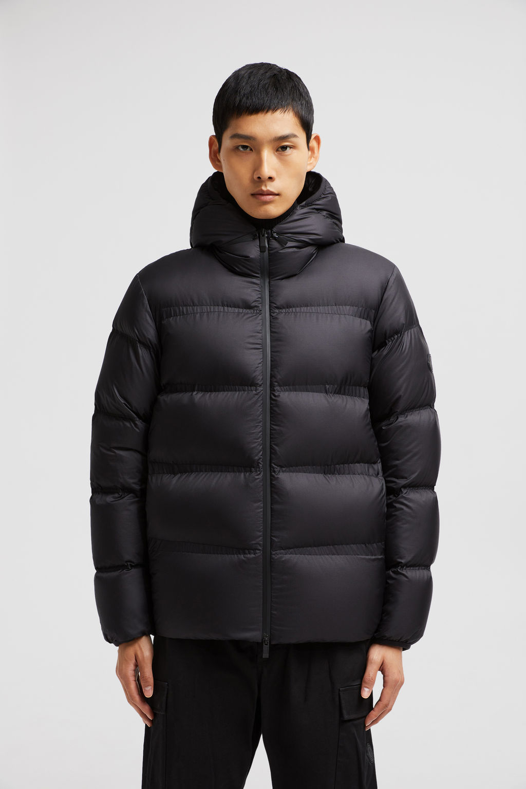 Black Masac Short Down Jacket - Short Down Jackets for Men | Moncler NL