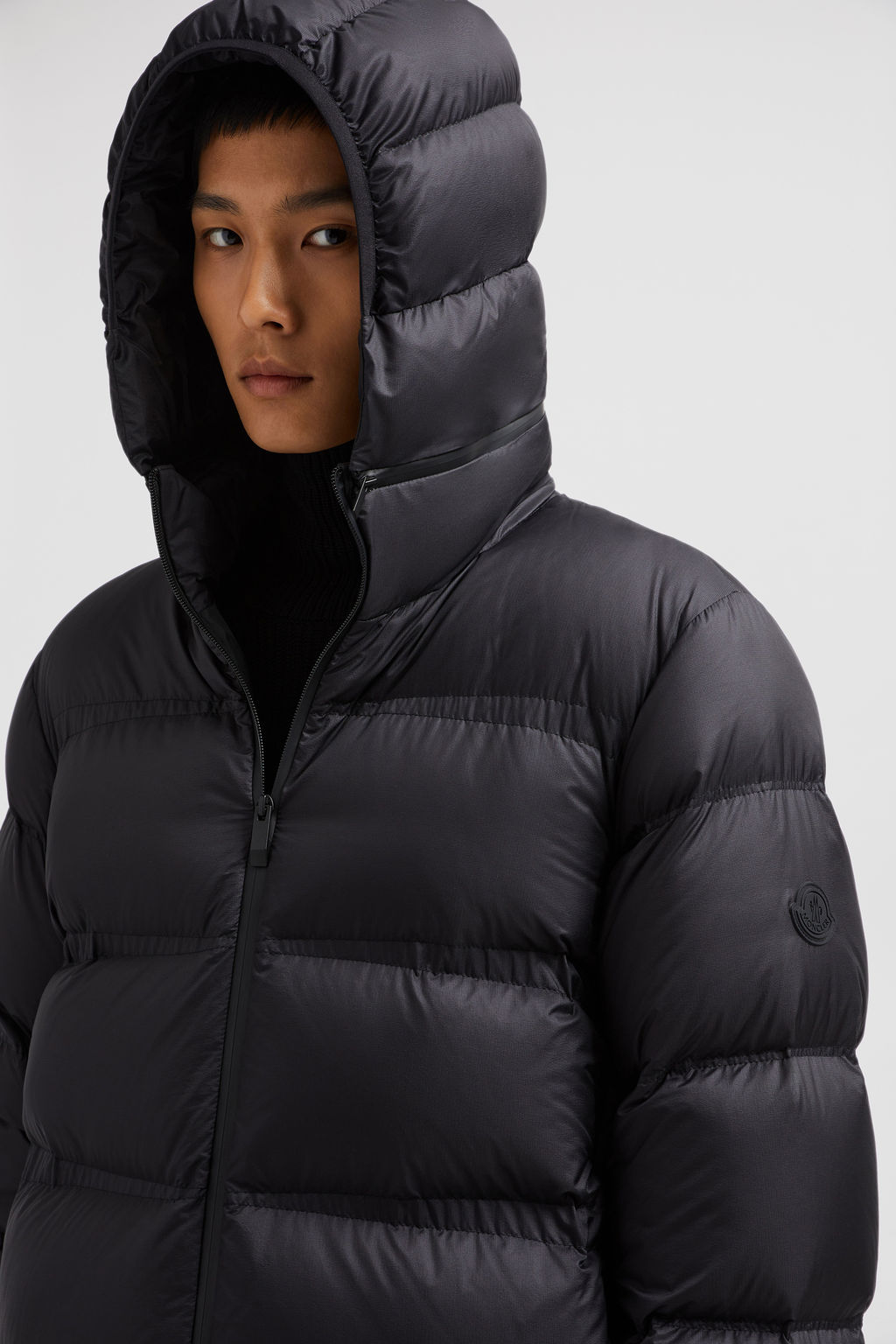 Короткий пуховик Masac Черный - Короткие пуховики цвет для мужчин | Moncler