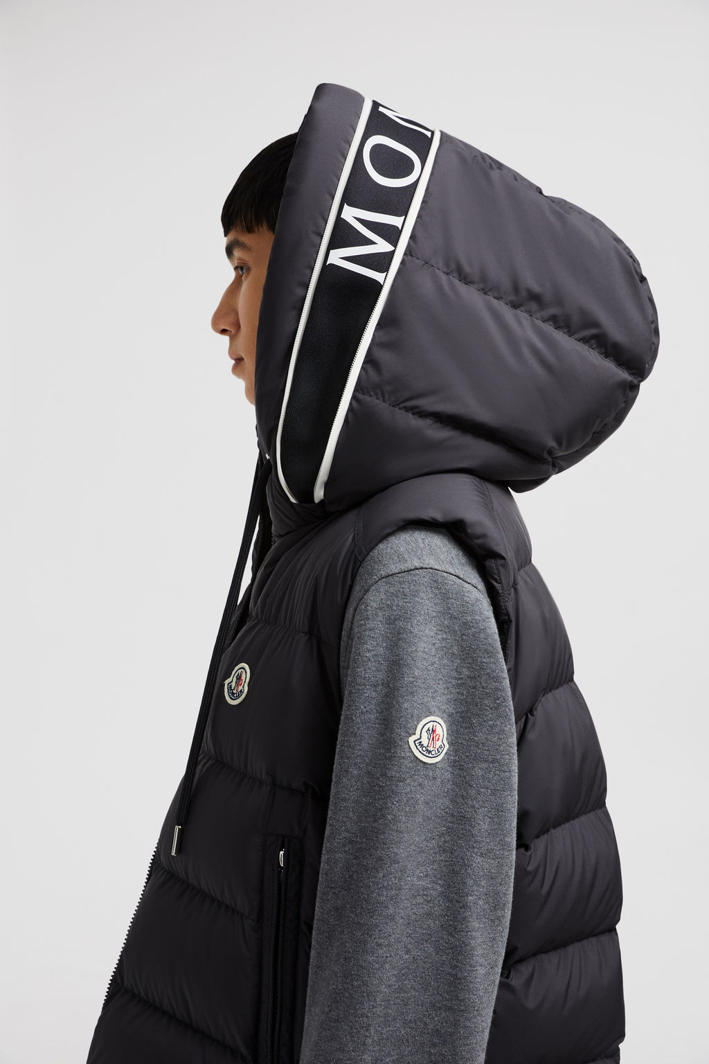 Black Cardamine Down Gilet - Vests for Men | Moncler GB