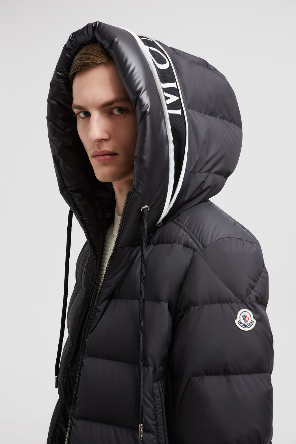 Black Cardere Short Down Jacket - Short Down Jackets for Men | Moncler MT