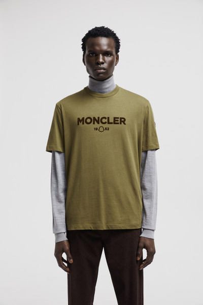 Moncler green t shirt store