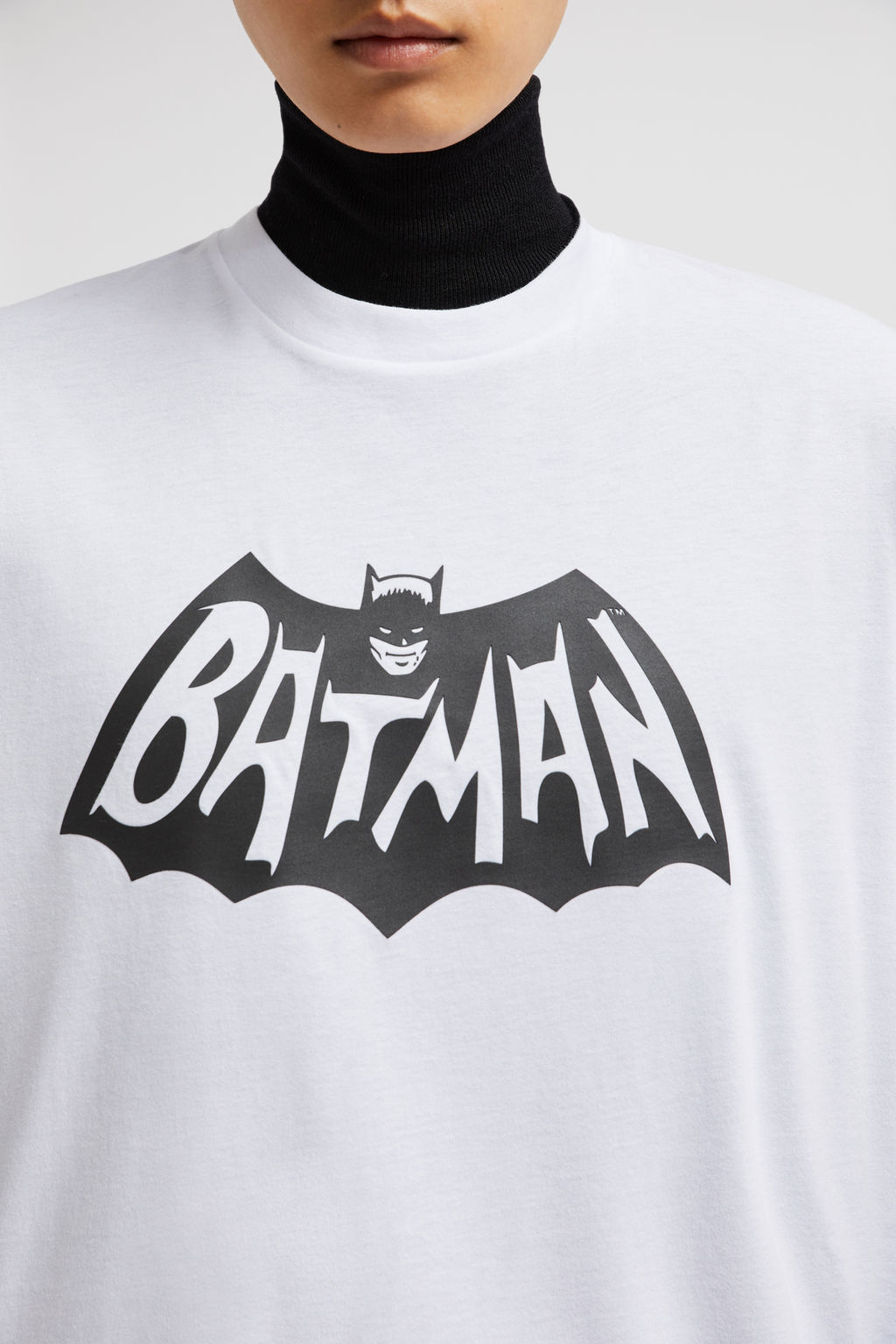 Optical White Batman Logo T-Shirt - Polos & T-shirts for Men | Moncler US