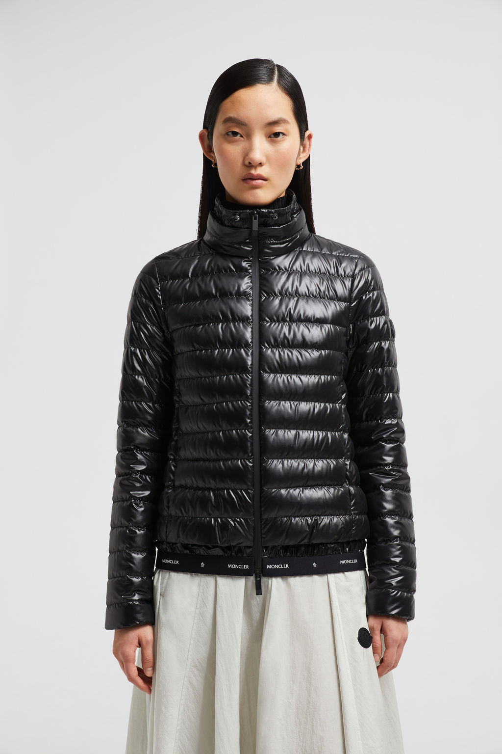 Moncler España Tienda Online — Plumíferos, chaquetas y ropa