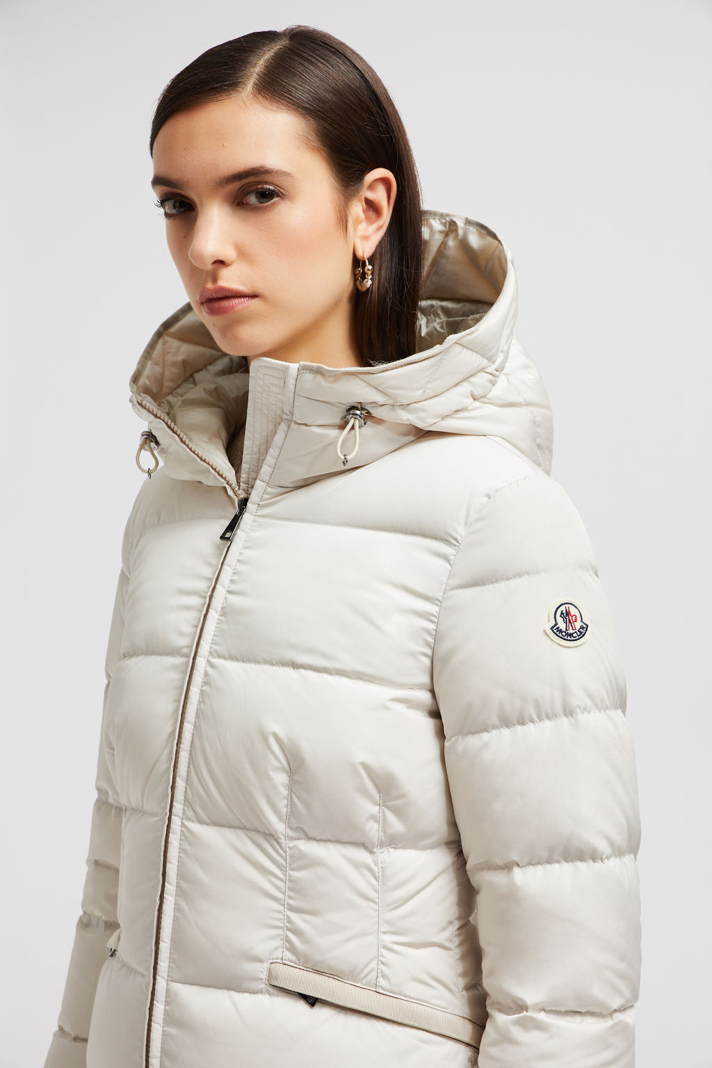 White Avoce Short Down Jacket - Short Down Jackets for Women | Moncler SG