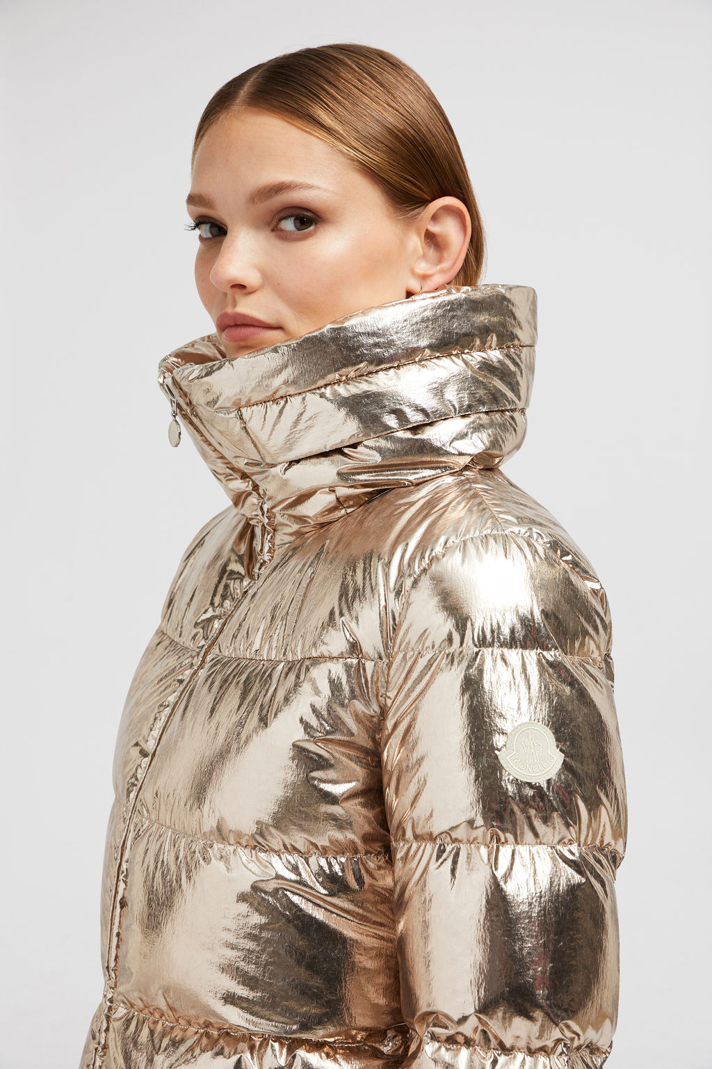 Silver Douros Short Down Jacket - Short Down Jackets for Women | Moncler PT