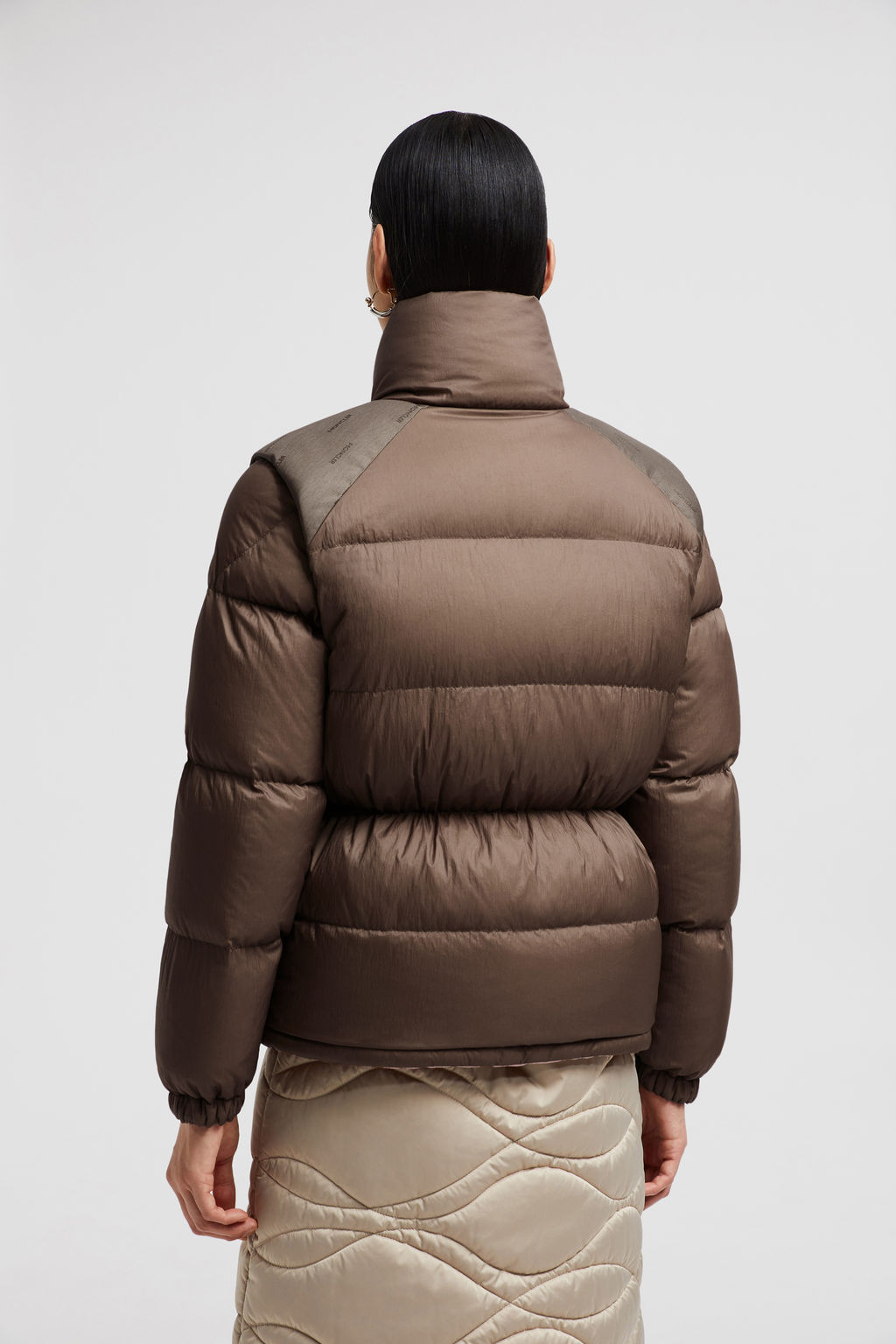 Brown Moncler Verone Reversible Short Down Jacket - Short Down Jackets for Women | Moncler IT