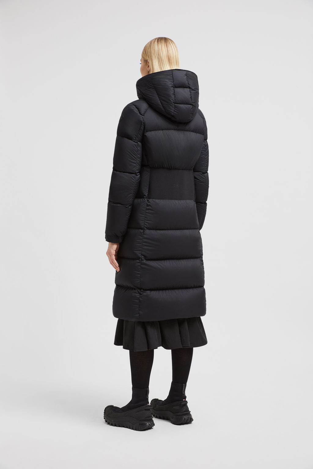 Black Arredoun Long Down Jacket - Long Down Jackets for Women | Moncler US