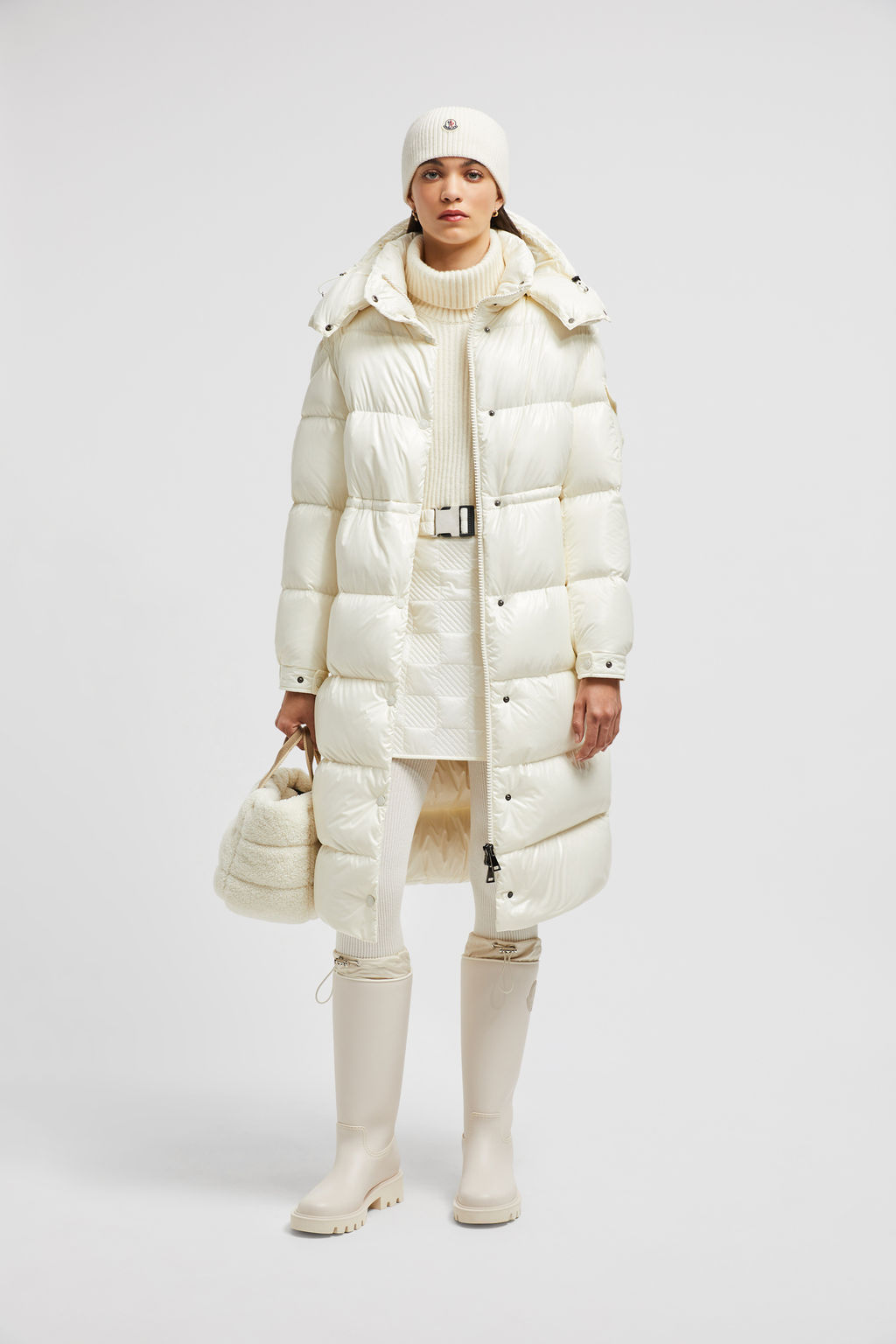 Long Down Puffer Jackets & Bubble Coats for Women | Moncler US