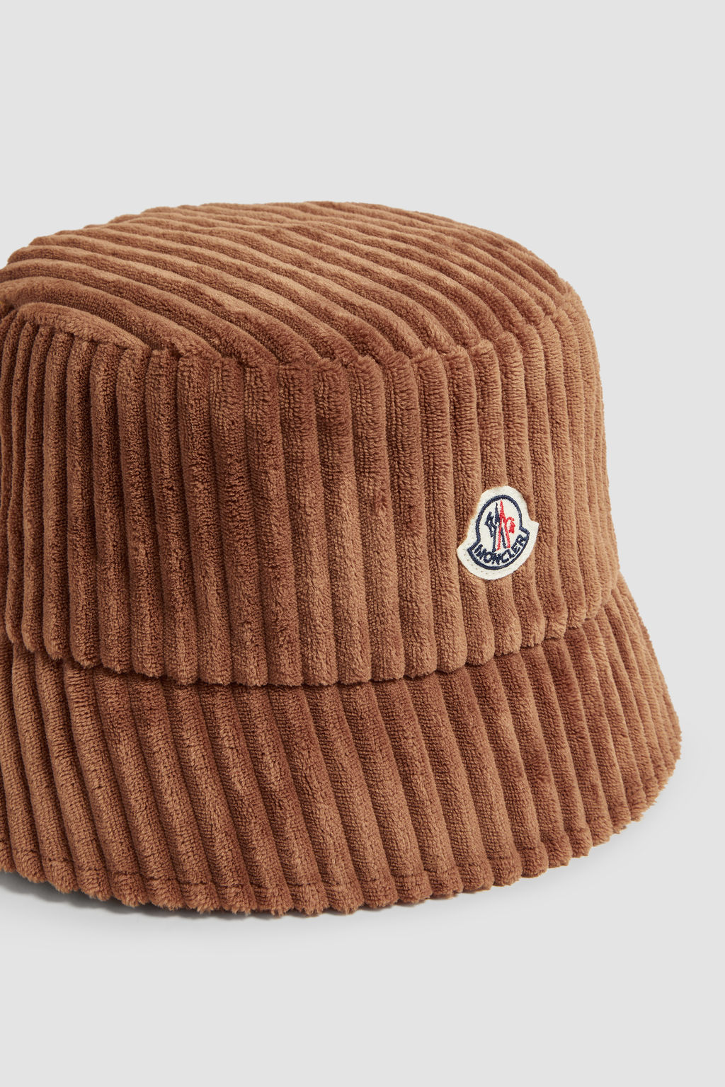 Bucket Hats, Beanies, Caps & Visors for Women | Moncler US