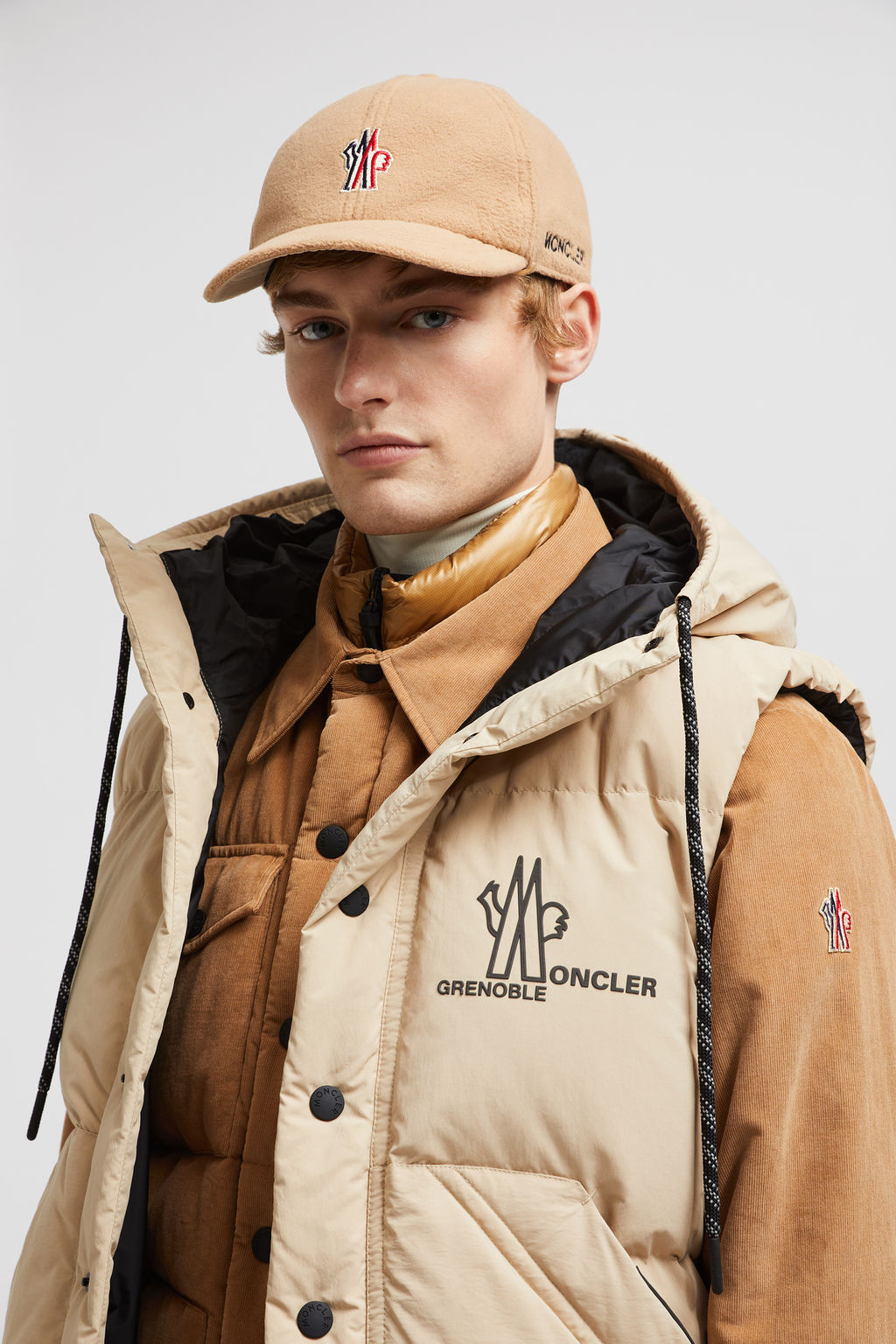 Bucket Hats, Caps and Beanies for Men | Moncler UK